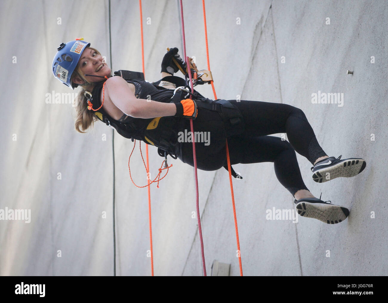 36 storey hi-res stock photography and images - Alamy