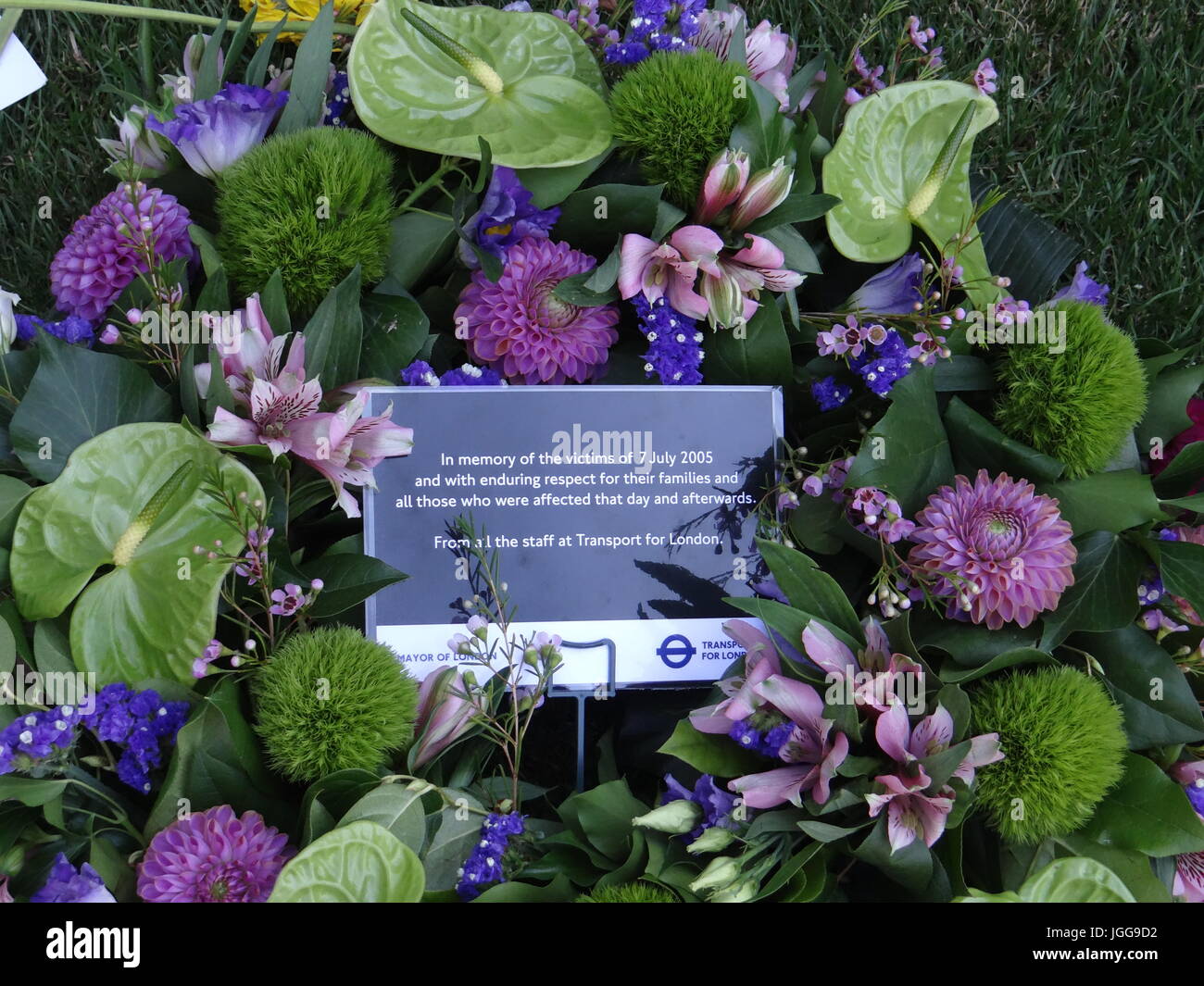 London, UK. 7th July, 2017. People are remembering 7/7 bombing 2005 in ...