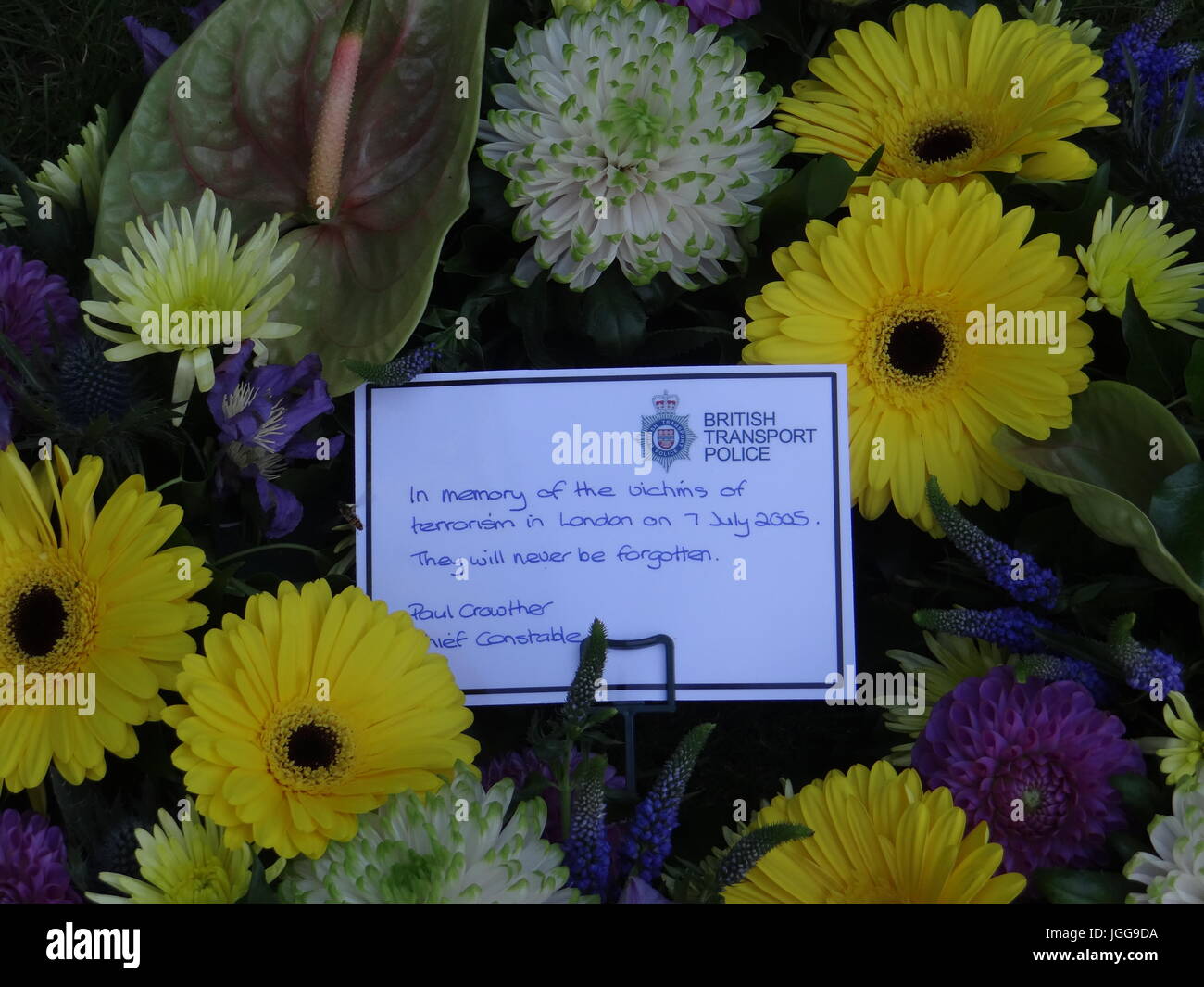 London, UK. 7th July, 2017. People are remembering 7/7 bombing 2005 in ...