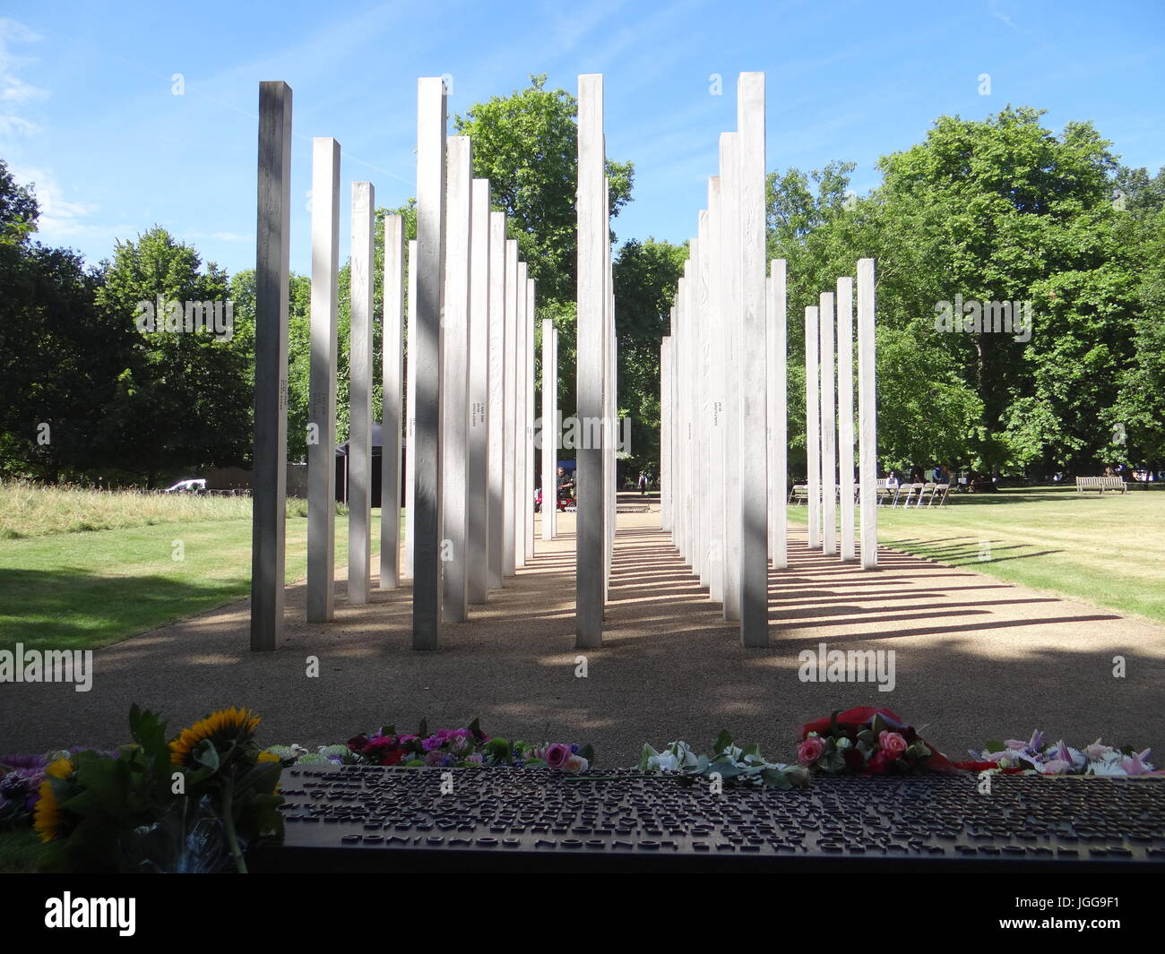 London, UK. 7th July, 2017. People are remembering 7/7 bombing 2005 in ...