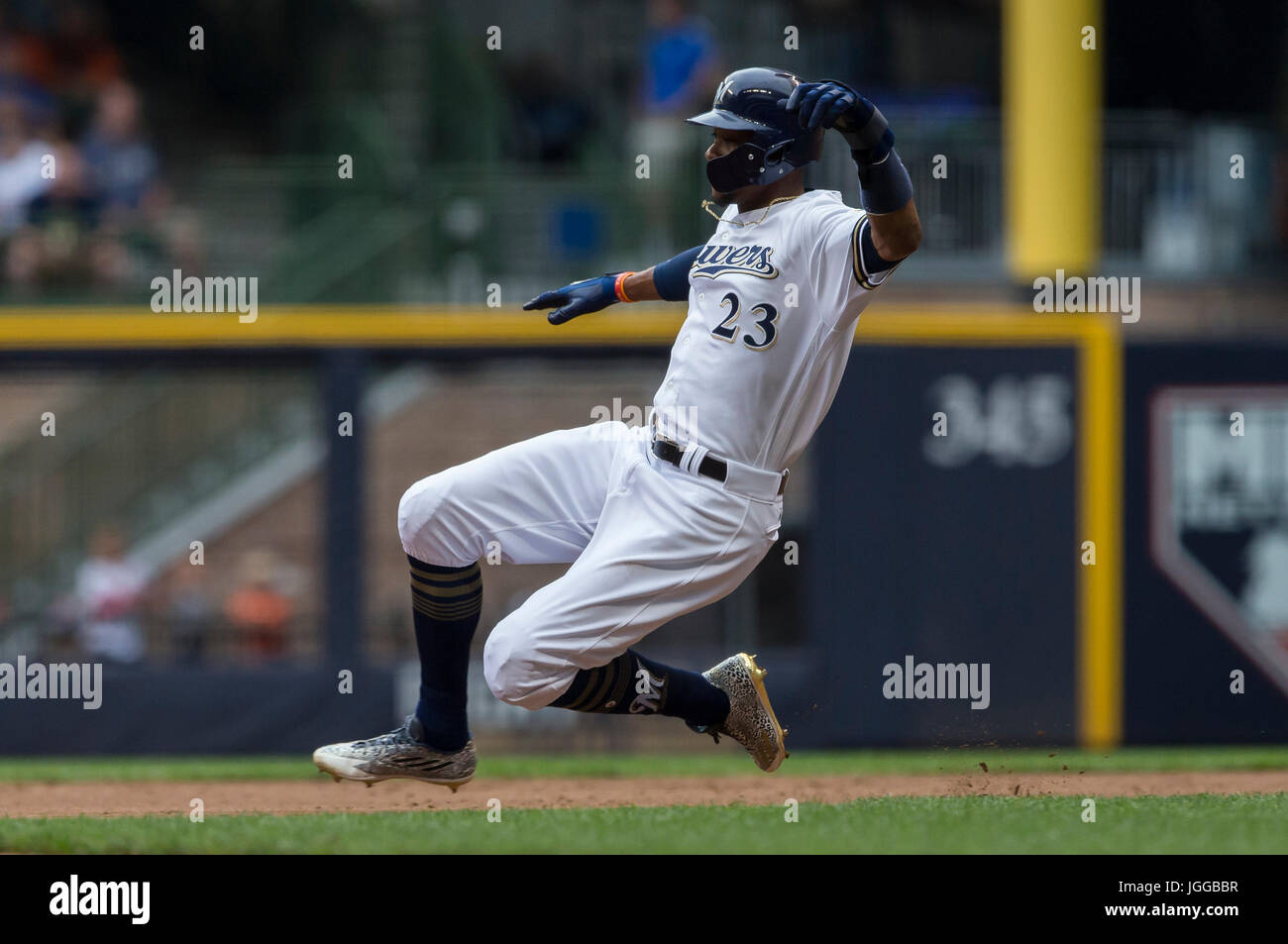 July 05, 2017: Milwaukee Brewers center fielder Keon Broxton #23 slides ...