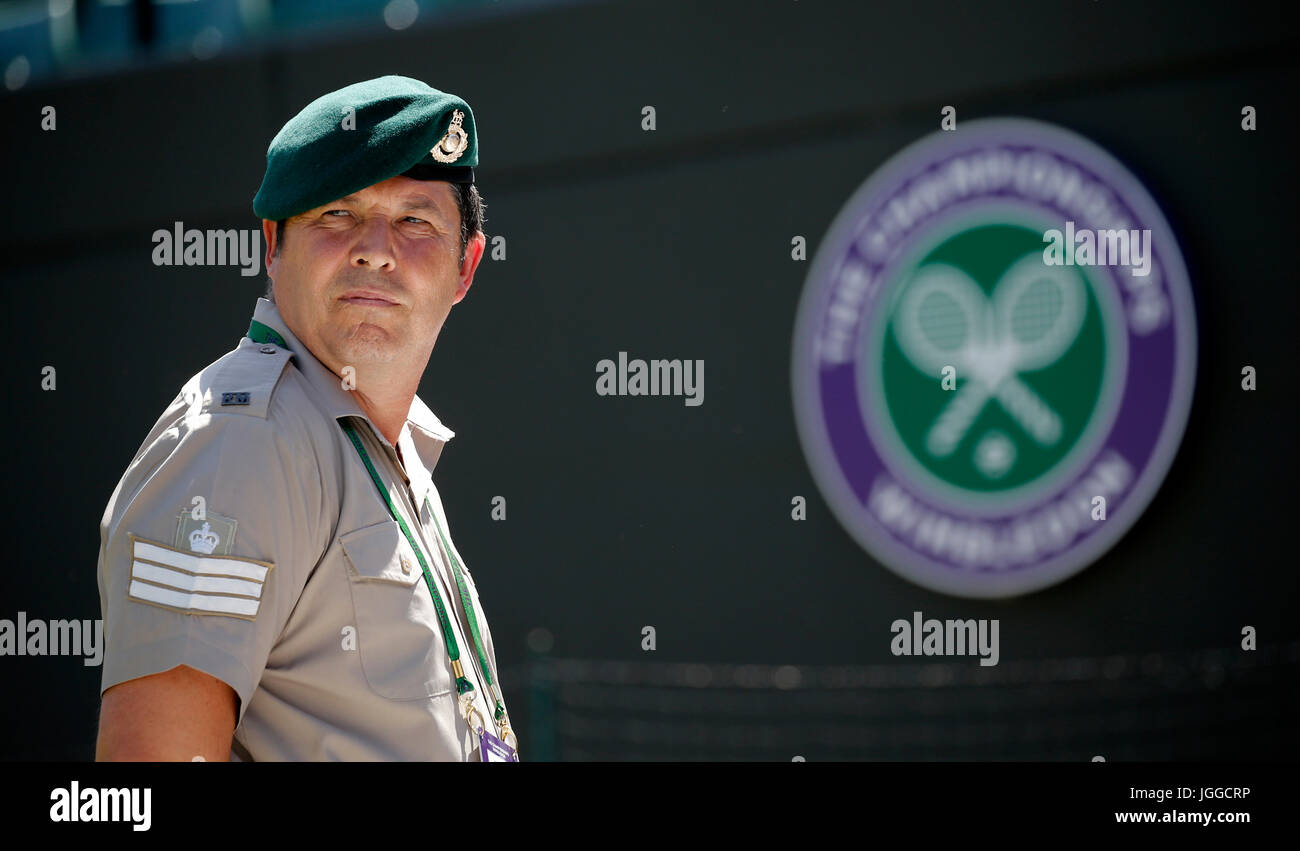 Wimbledon steward hi-res stock photography and images - Alamy