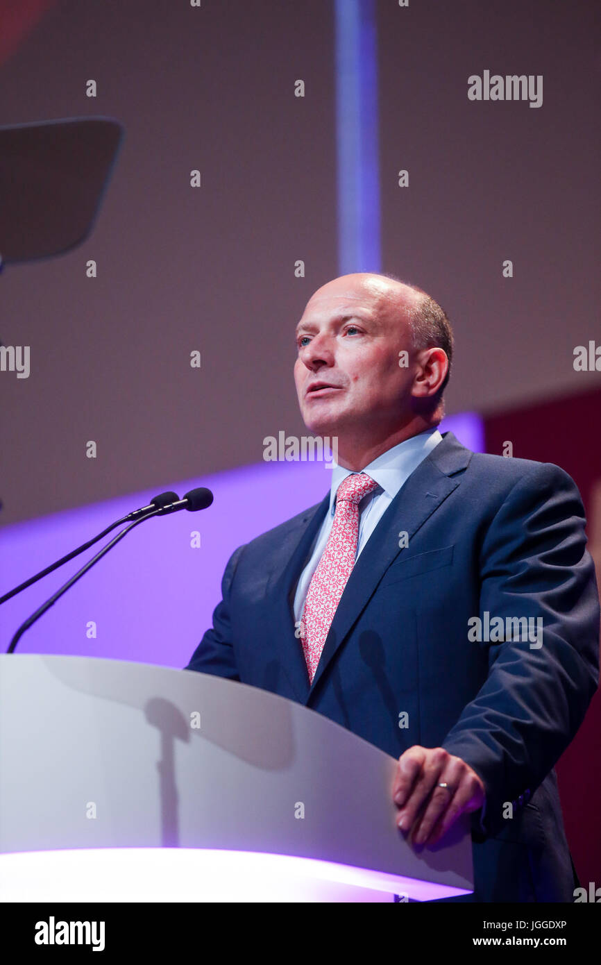 Birmingham, UK. 4th July, 2017. Mark Lloyd addresses the LGA at the ICC ...