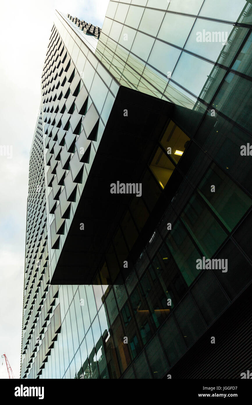 Ropemaker Place commercial building, Ropemaker Street, London, England ...