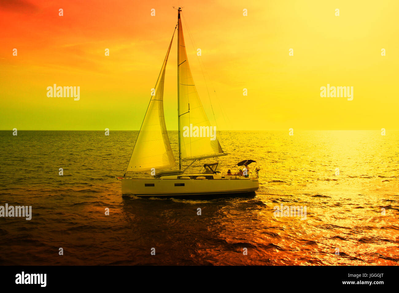Sunset sailing on sport hi-res stock photography and images - Alamy