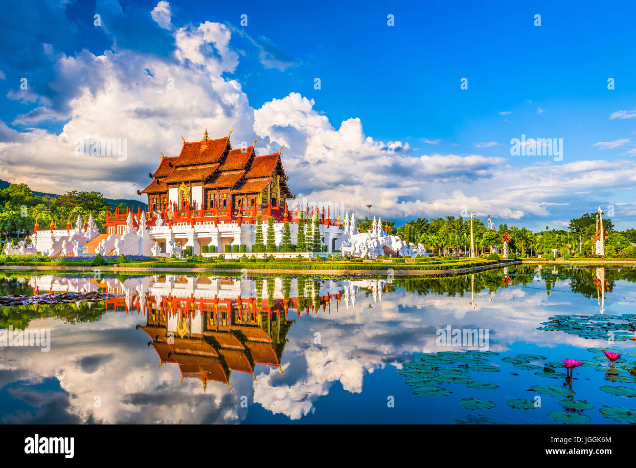 Royal flora ratchaphruek garden hi-res stock photography and images - Alamy