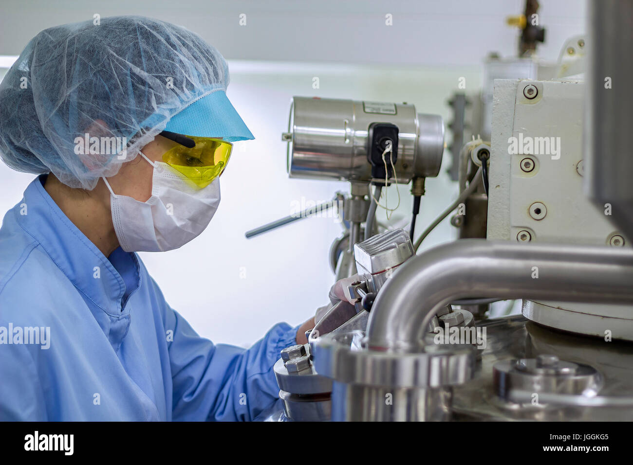 Working conditions in clothing factory hi-res stock photography and ...