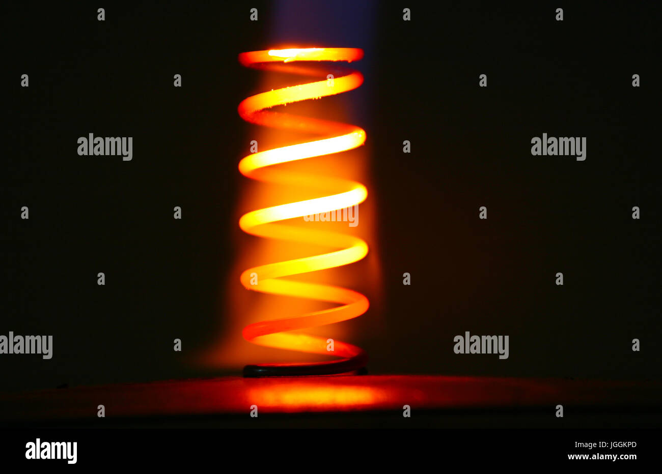 Glowing metal coil hi-res stock photography and images - Alamy