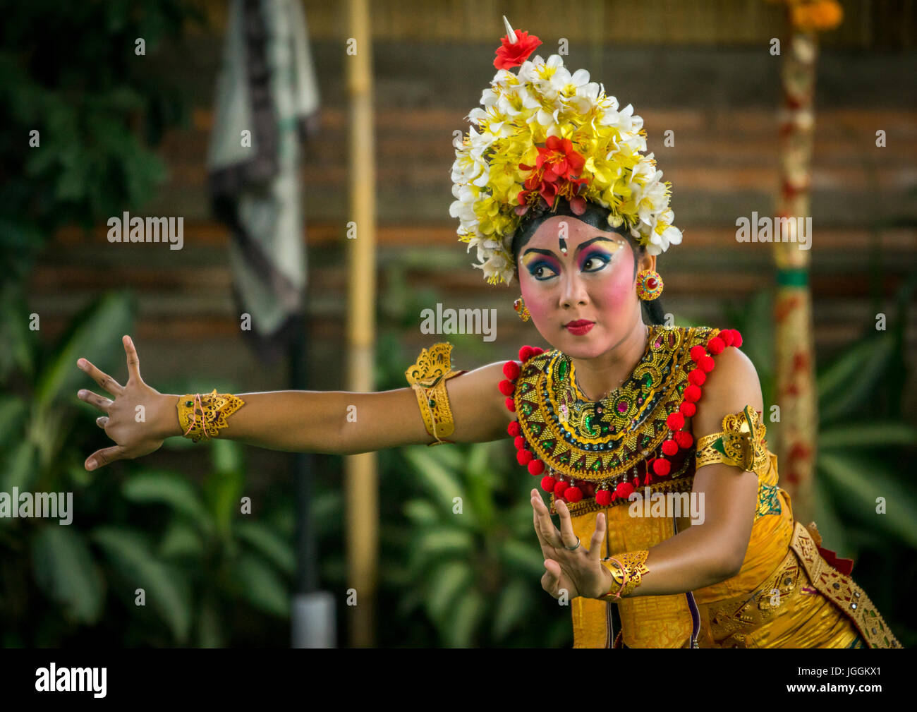 Balinese dancer in traditional costume, Bali island, Canggu, Indonesia ...