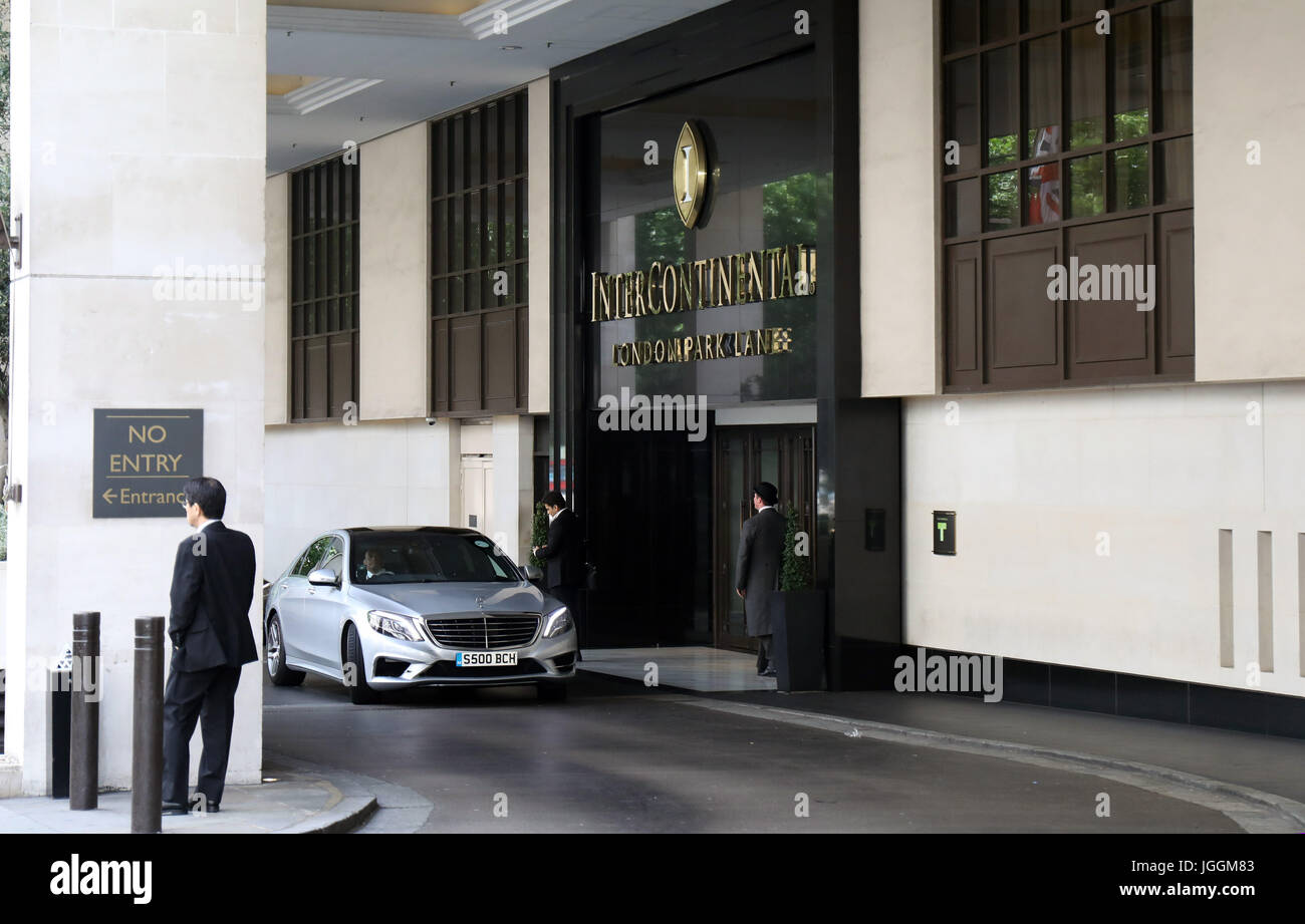 Intercontinental hotel park lane hi-res stock photography and images ...