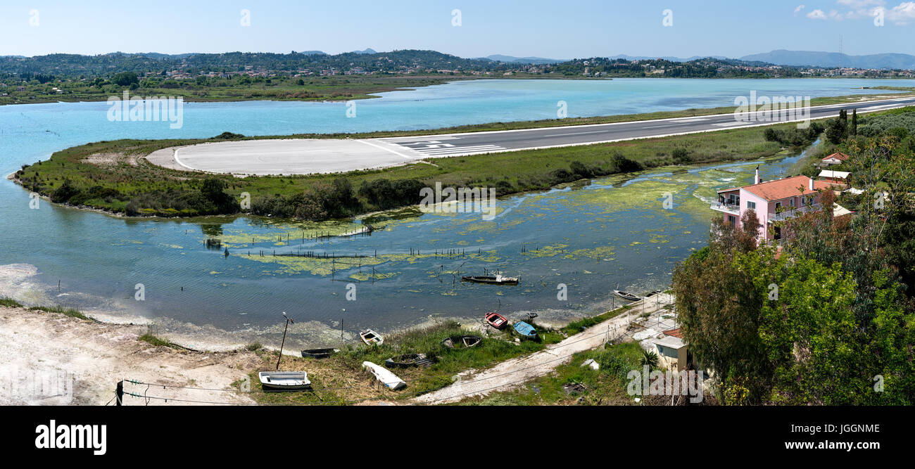 Airport corfu hi-res stock photography and images - Alamy
