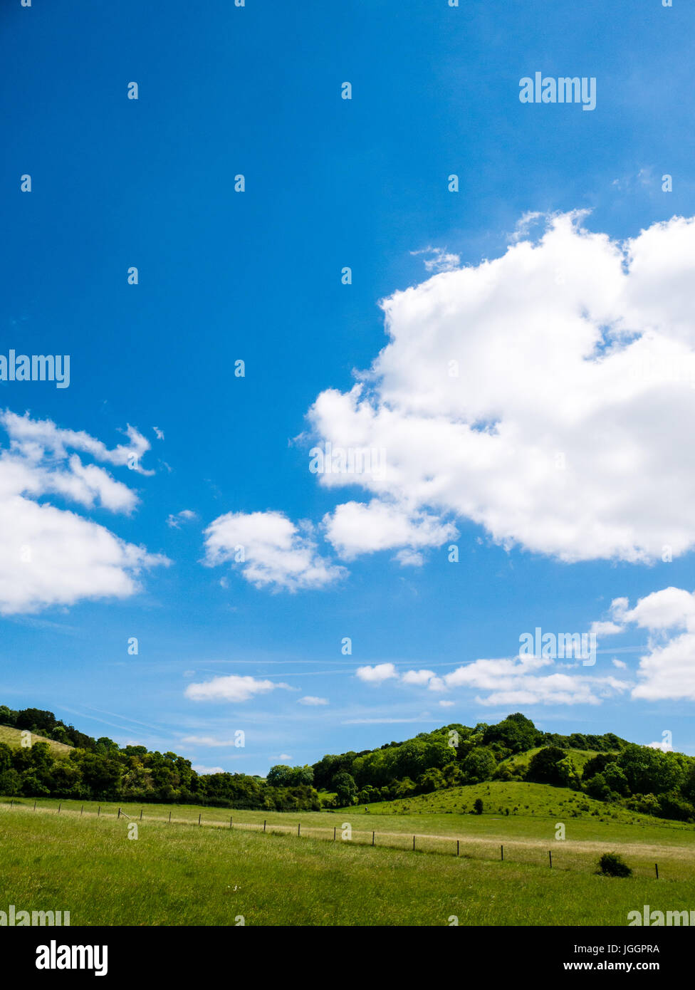 Chillerton Hills, AONB, Oxfordshire, England, UK, GB Stock Photo - Alamy