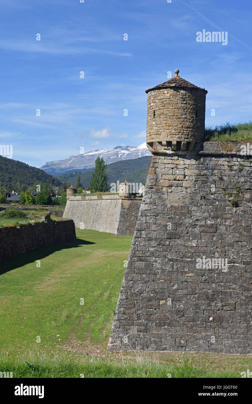 Jaca spain citadel hi-res stock photography and images - Alamy