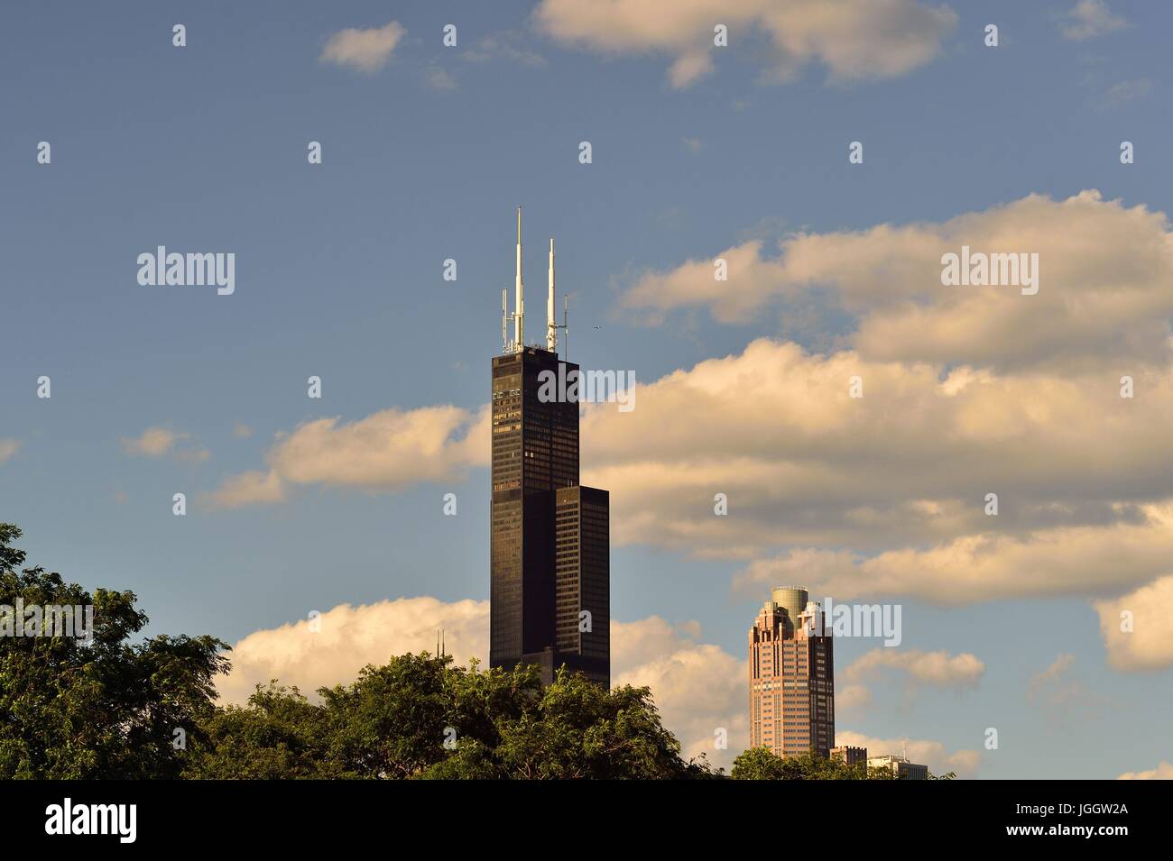 Willis Tower (formerly Sears Tower), the tallest building in Chicago ...