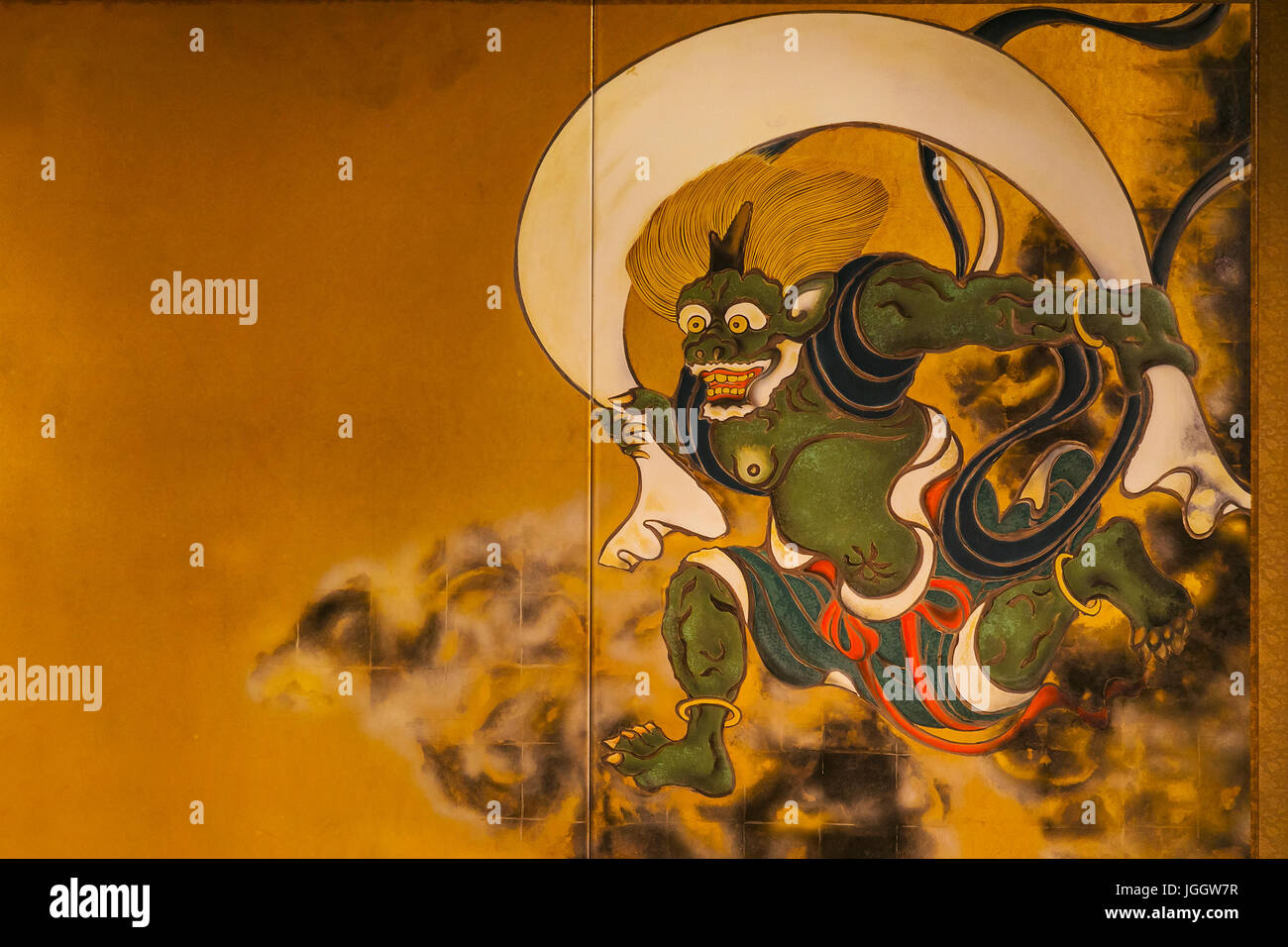 Ancient paintings of Wind and Thunder Gods on partitions at Kenninji ...