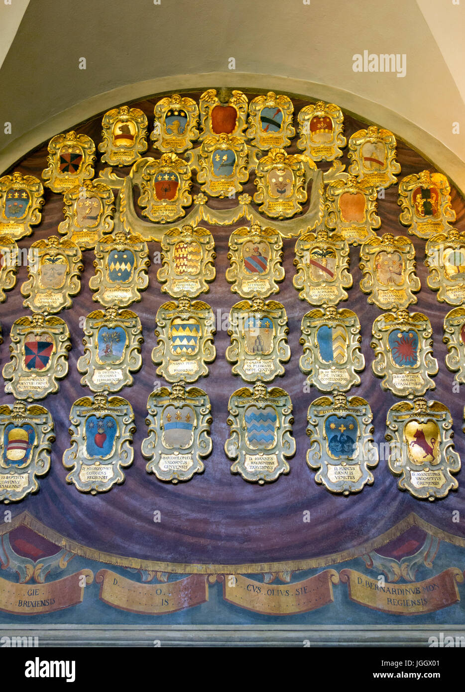 Heraldic badges hi-res stock photography and images - Alamy