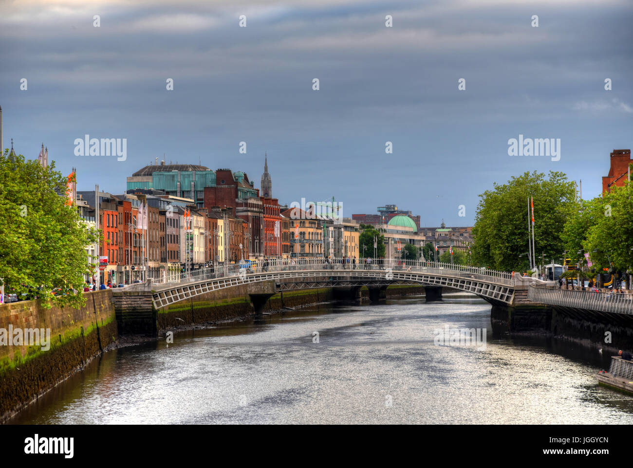 Dublin bridge hi-res stock photography and images - Alamy