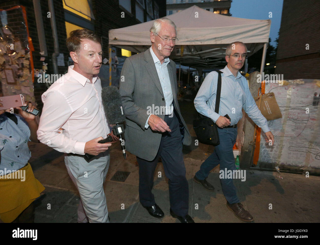 Meet residents hi-res stock photography and images - Alamy