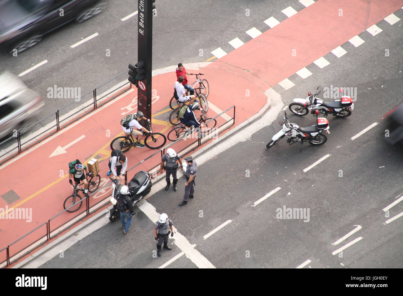 White police stopped black people hi-res stock photography and images ...