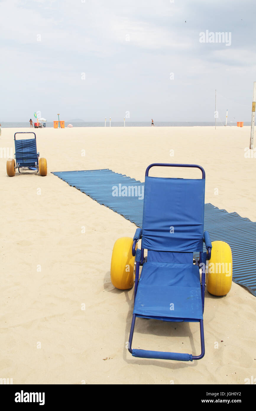 Adapted surfboard hi-res stock photography and images - Alamy