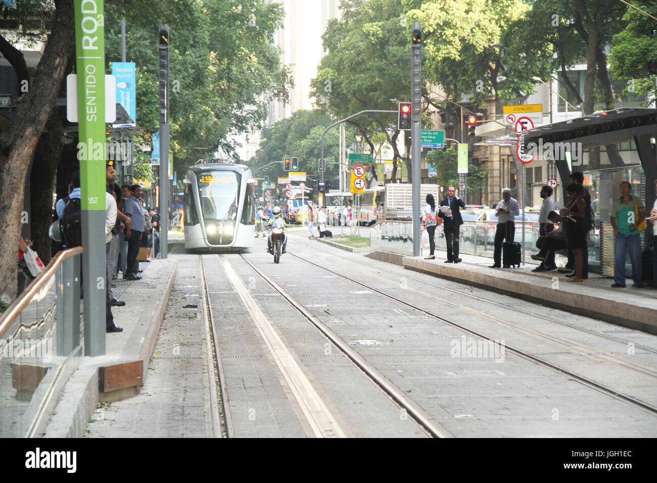 Light Rail Vehicle, VLT, 2016, Center, City, Rio de Janeiro, Brazil ...