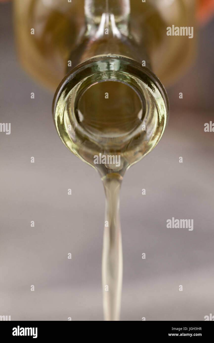 Bottle of olive oil hi-res stock photography and images - Alamy