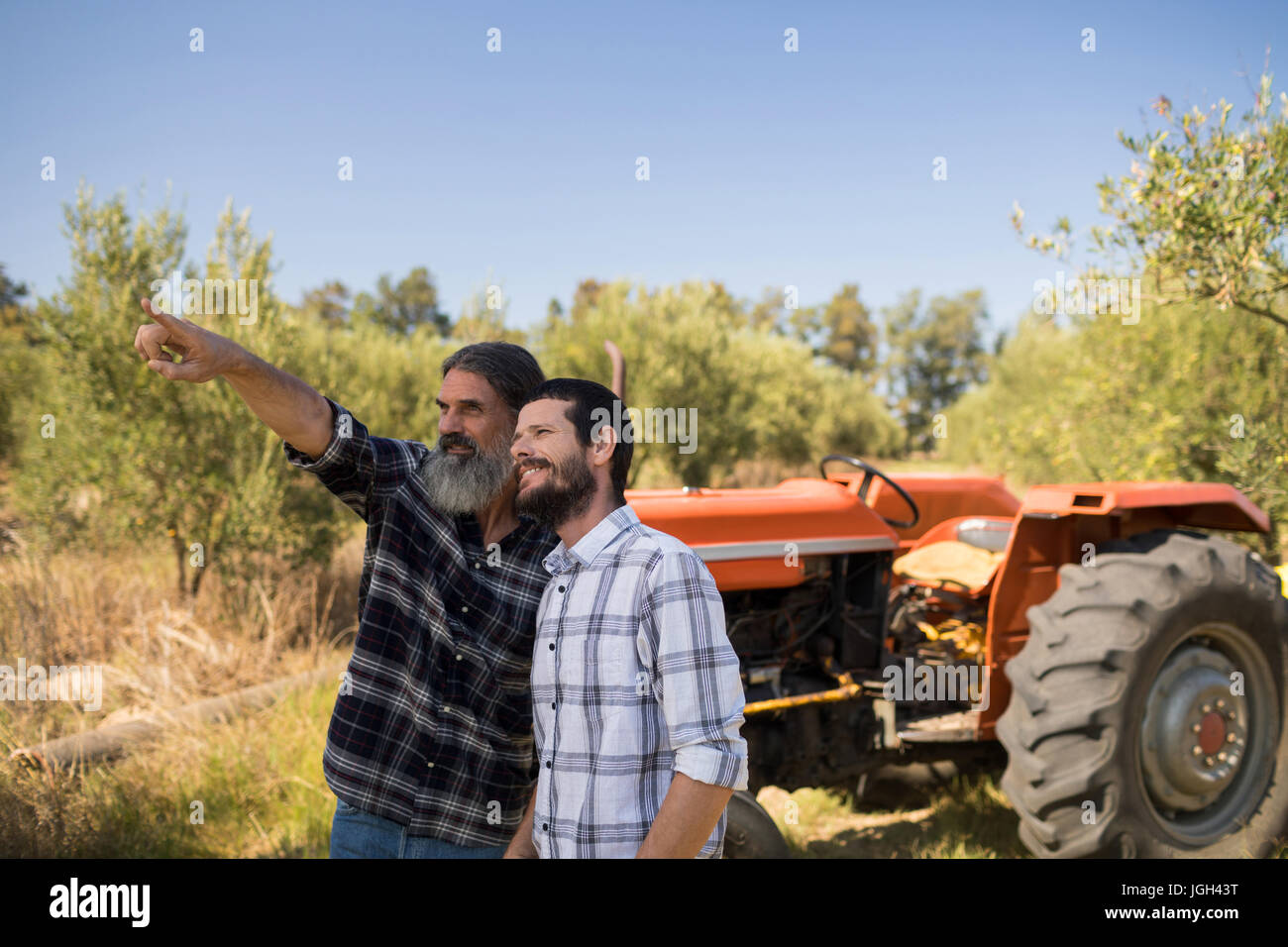 Farmer looking distance hi-res stock photography and images - Alamy