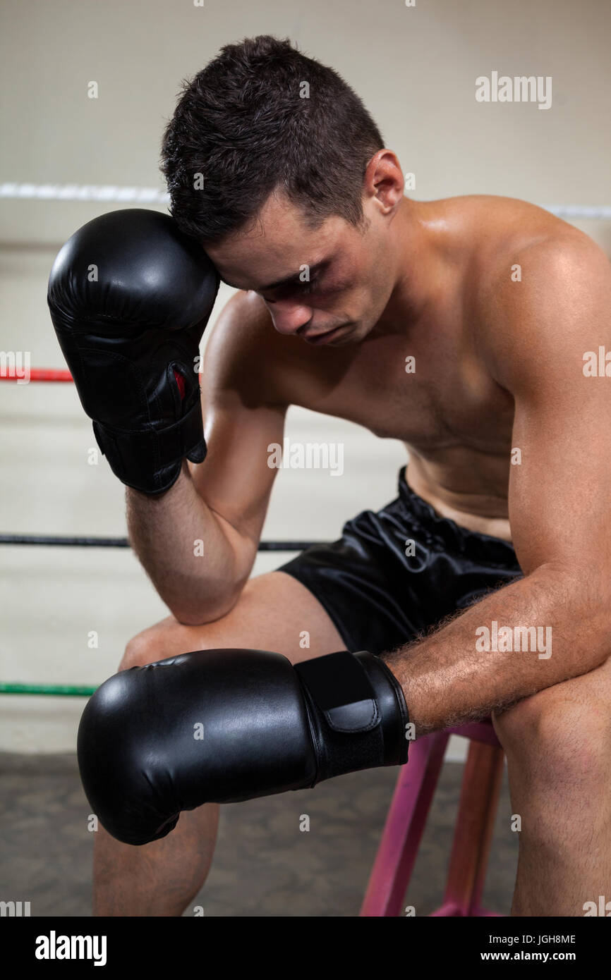 Loser boxer hi-res stock photography and images - Alamy