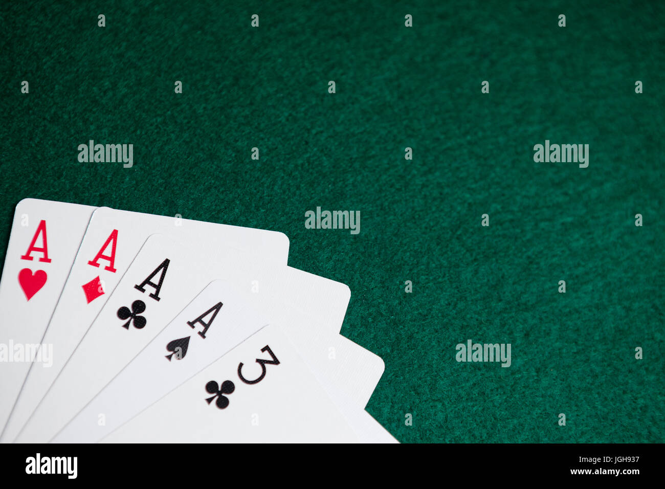 3 cards on table hi-res stock photography and images - Alamy