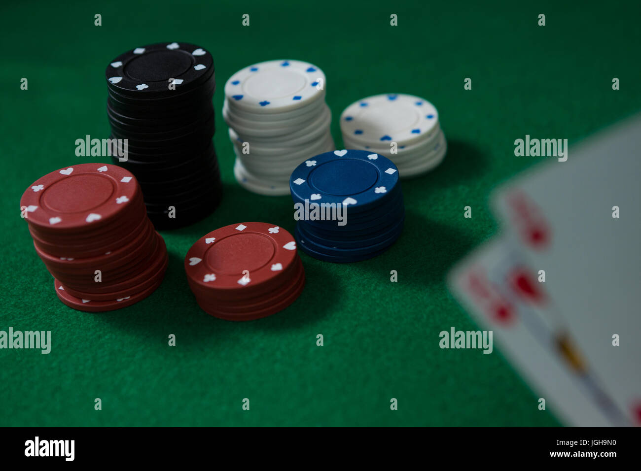 Stacking cards hi-res stock photography and images - Alamy