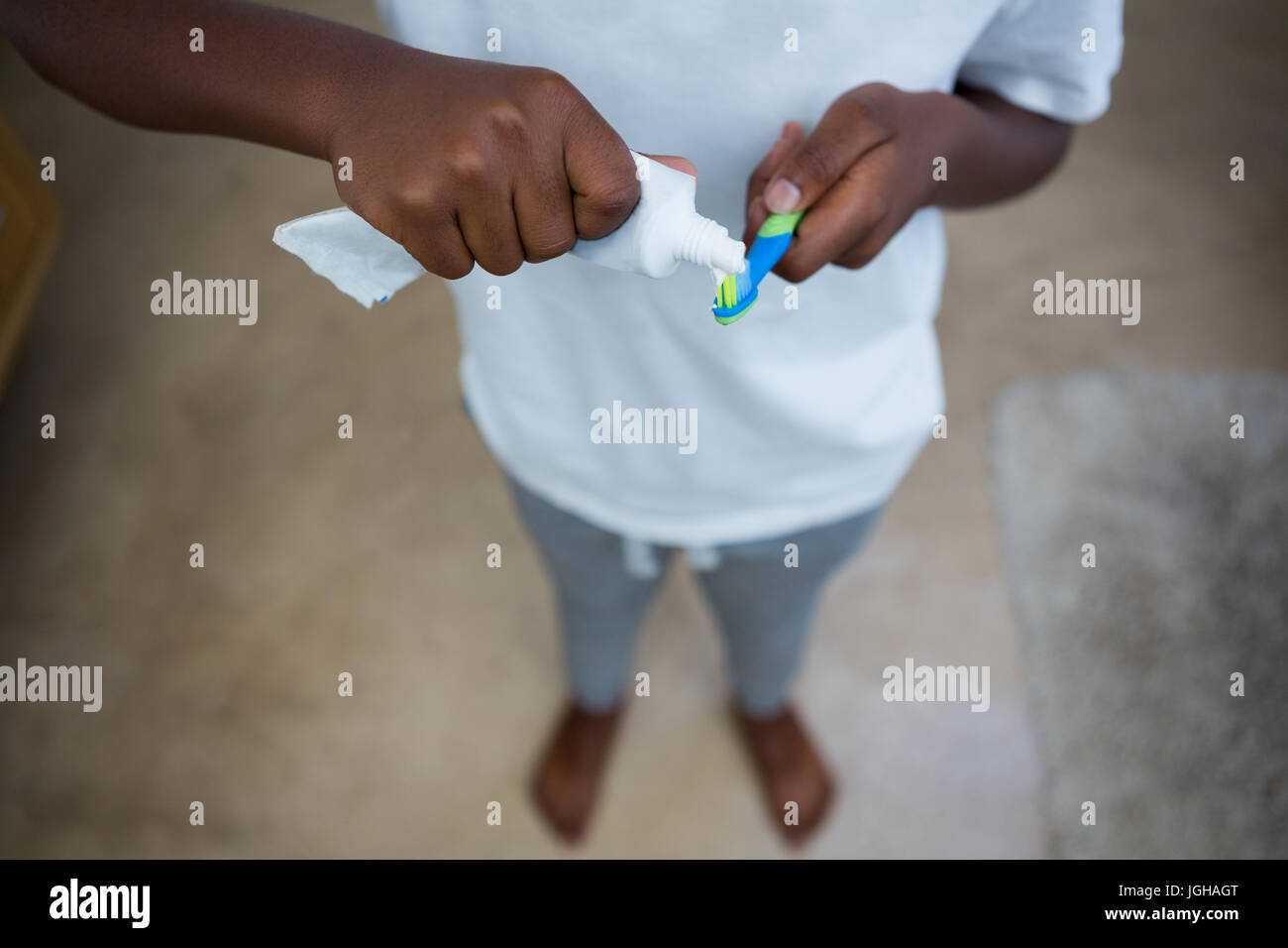 Spitting boy hi-res stock photography and images - Alamy