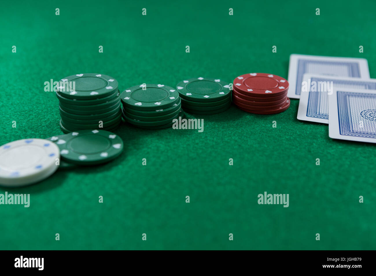 Stacking cards hi-res stock photography and images - Alamy