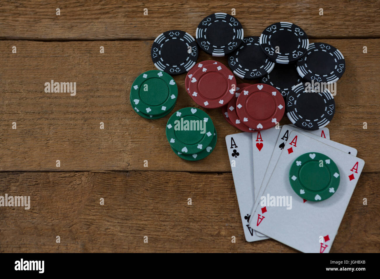 Glass Table Diamonds High Resolution Stock Photography and Images - Alamy