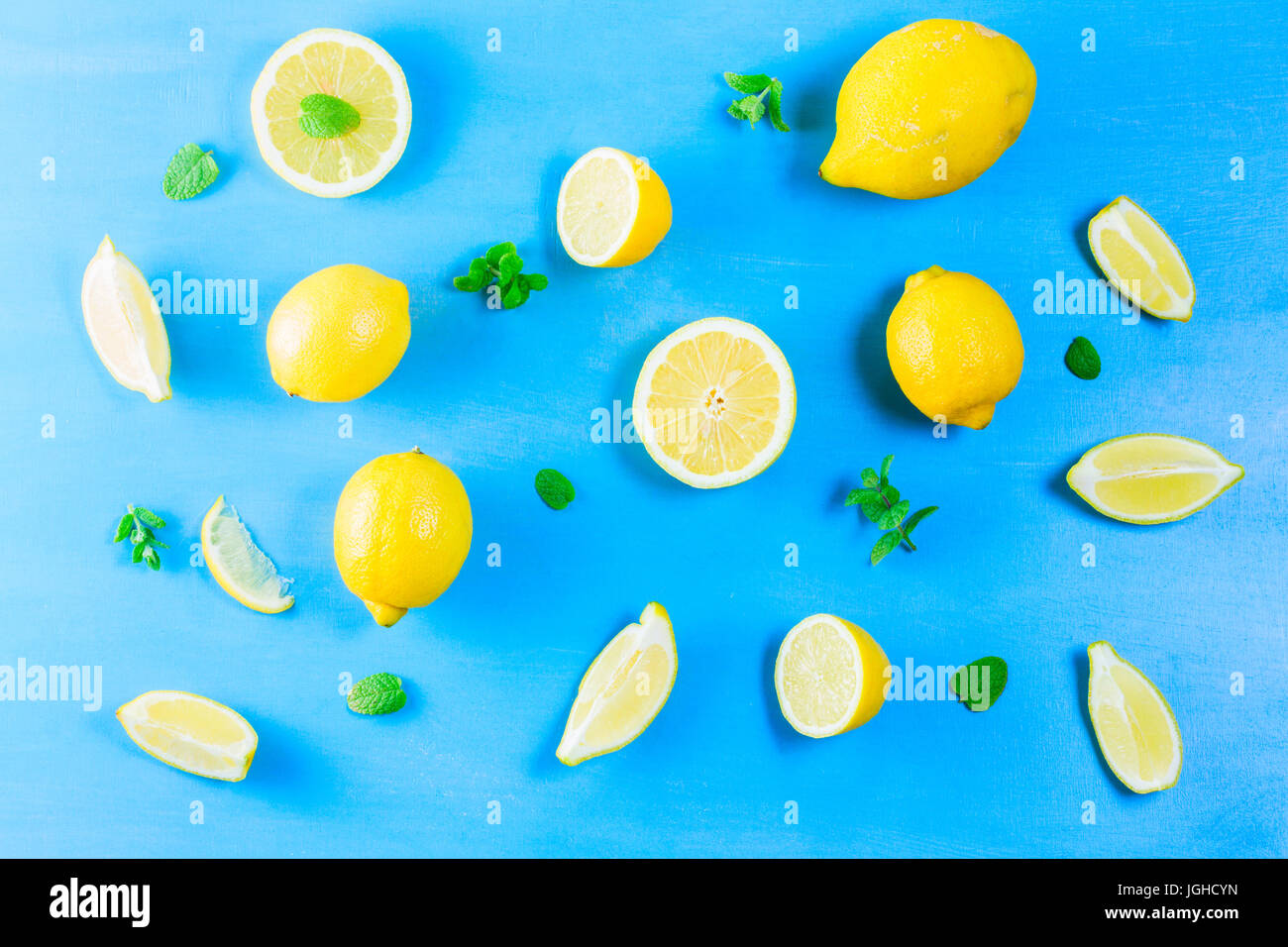 Fresh lemon fruits Stock Photo - Alamy