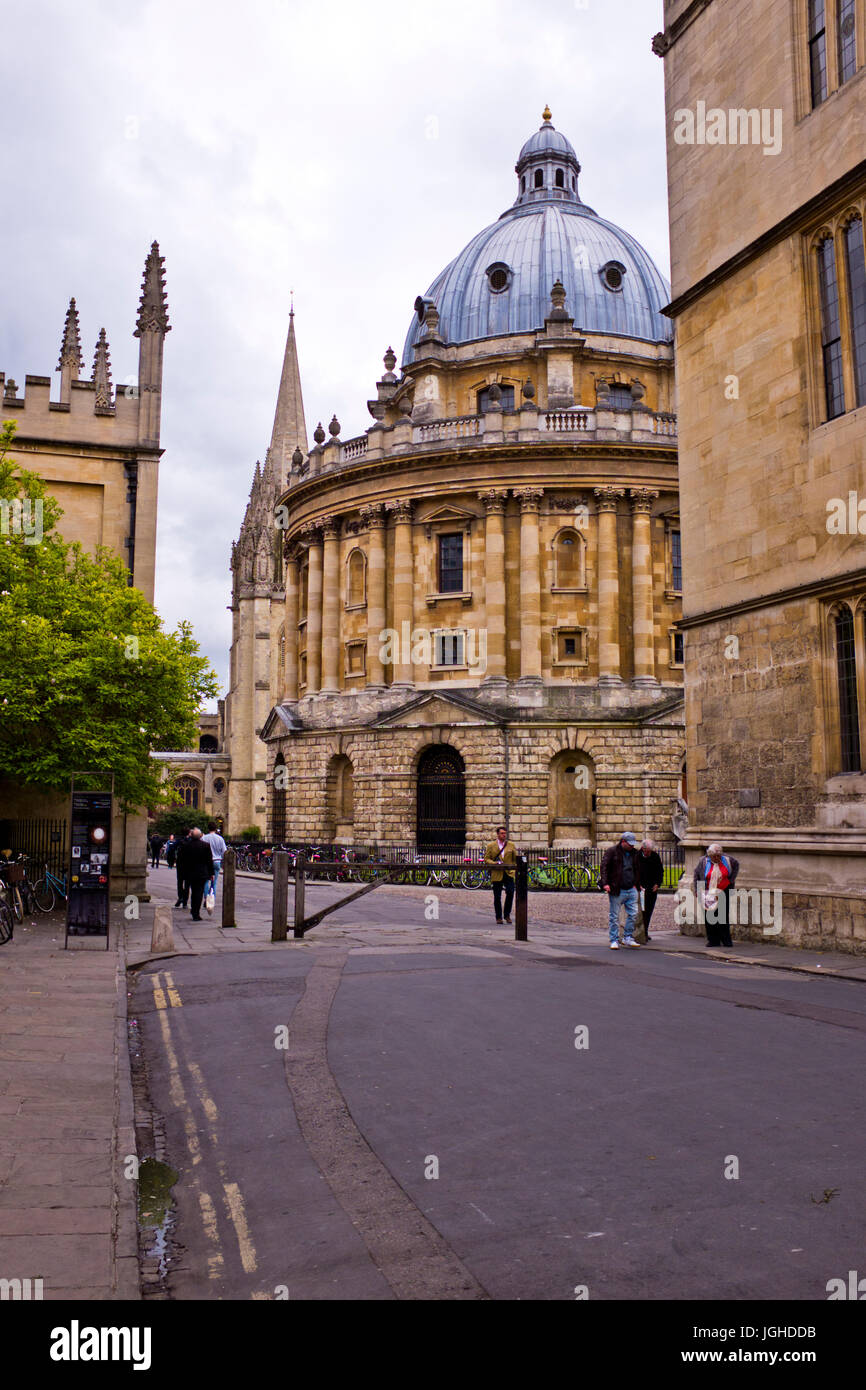 Universities of Oxford,Centre of Learning,Libraries,Gardens,Buildings ...