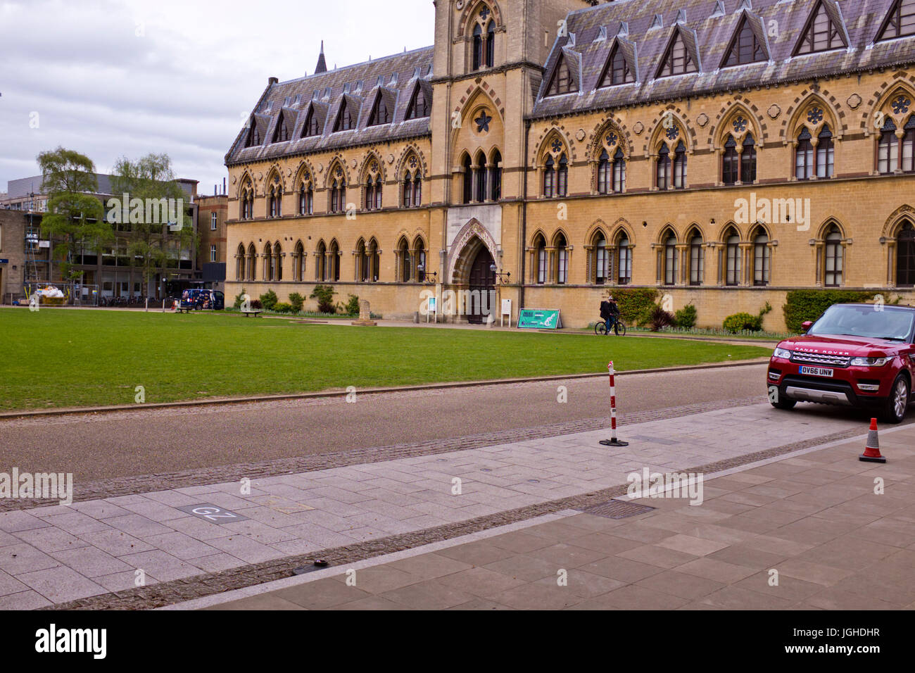 Universities of Oxford,Centre of Learning,Libraries,Gardens,Buildings ...