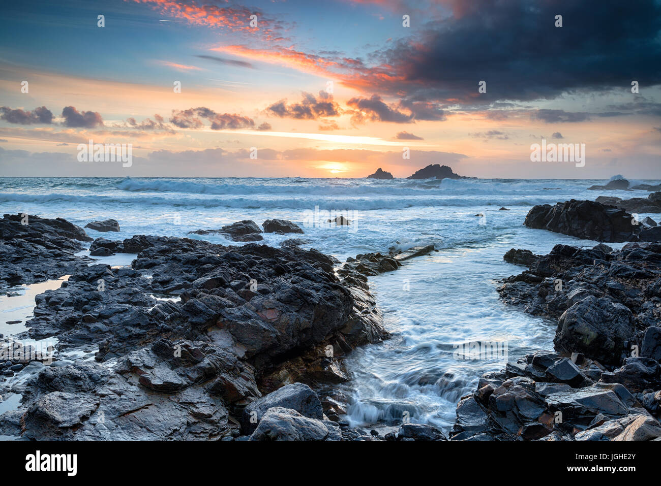 Onear hi-res stock photography and images - Alamy