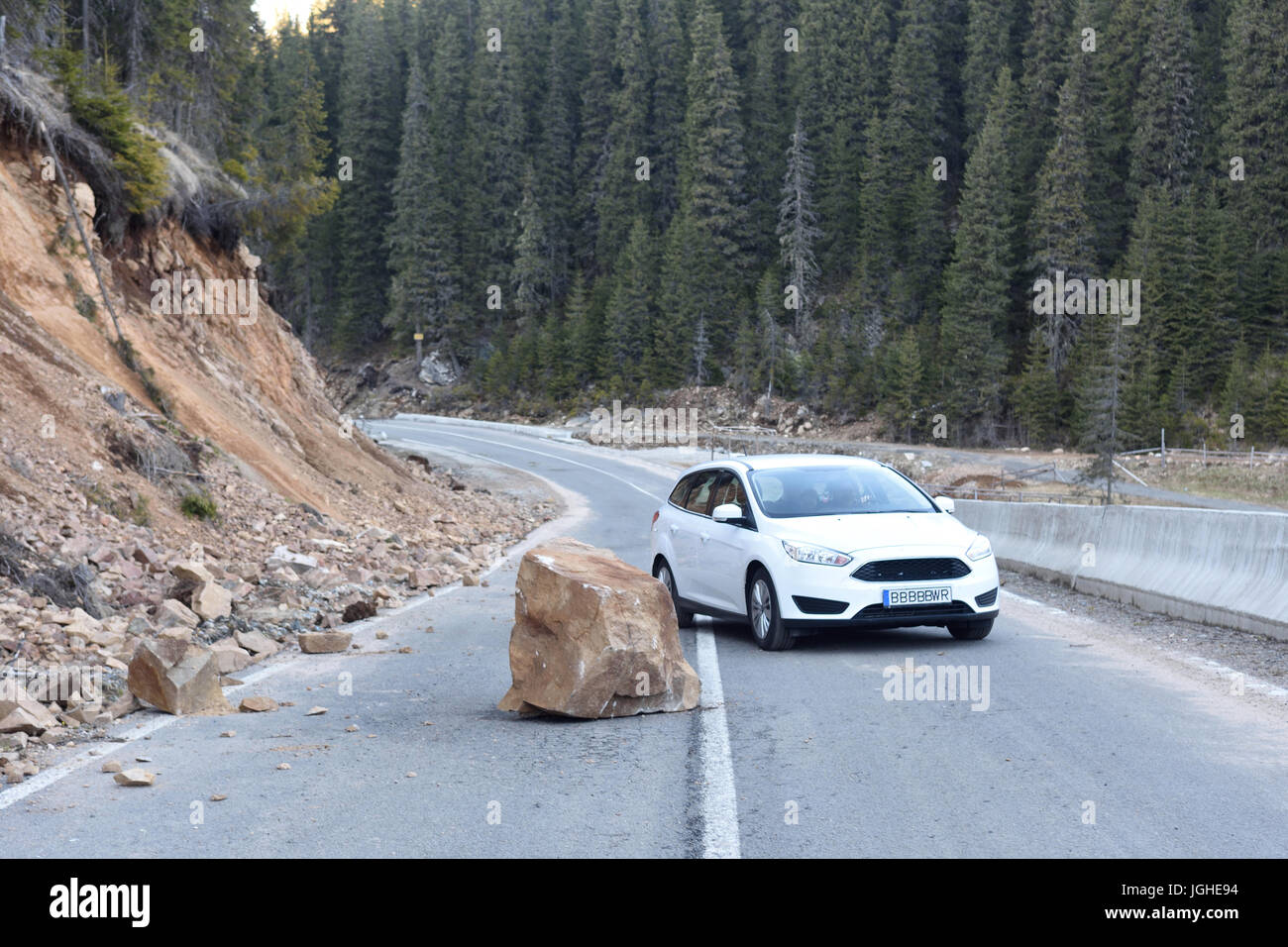 Falling rock barrier hi-res stock photography and images - Alamy