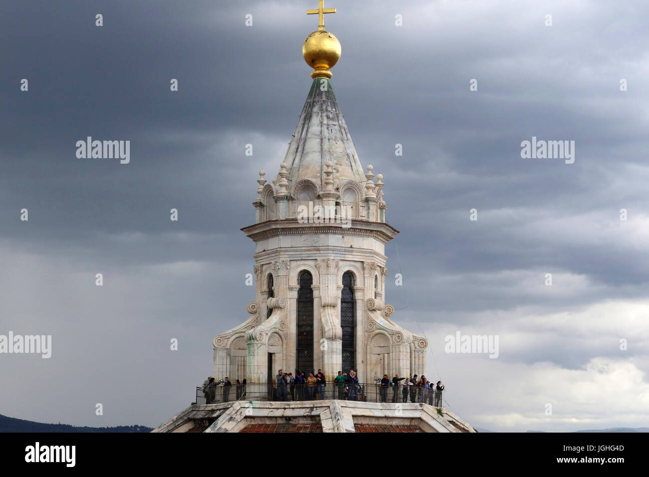 Duomo cupola hi-res stock photography and images - Alamy