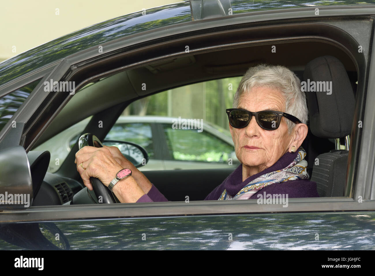 Senior woman driver serious hi-res stock photography and images - Alamy