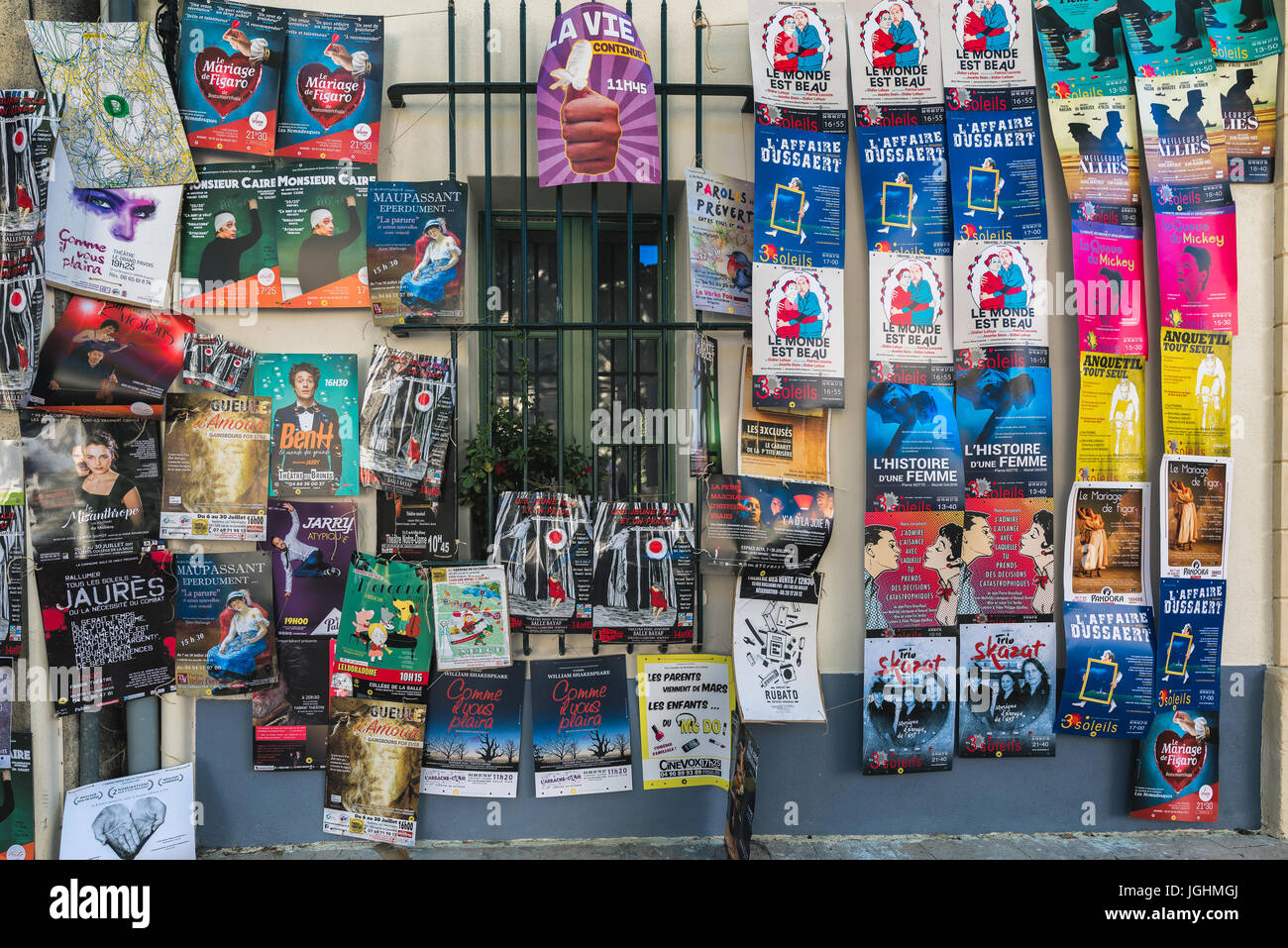 AVIGNON, FRANCE - JULY 5, 2017: Festival d'Avignon affiche/poster ...