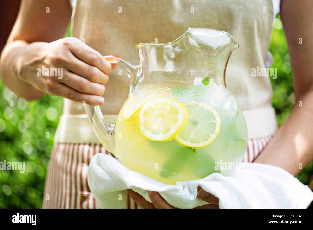 Lemonade in glass pitcher hi-res stock photography and images - Alamy