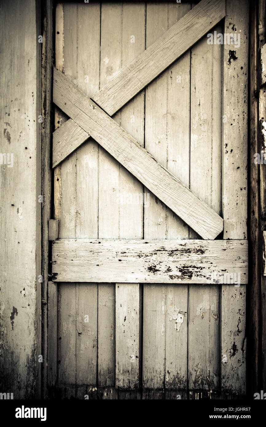 White barn door hi-res stock photography and images - Alamy