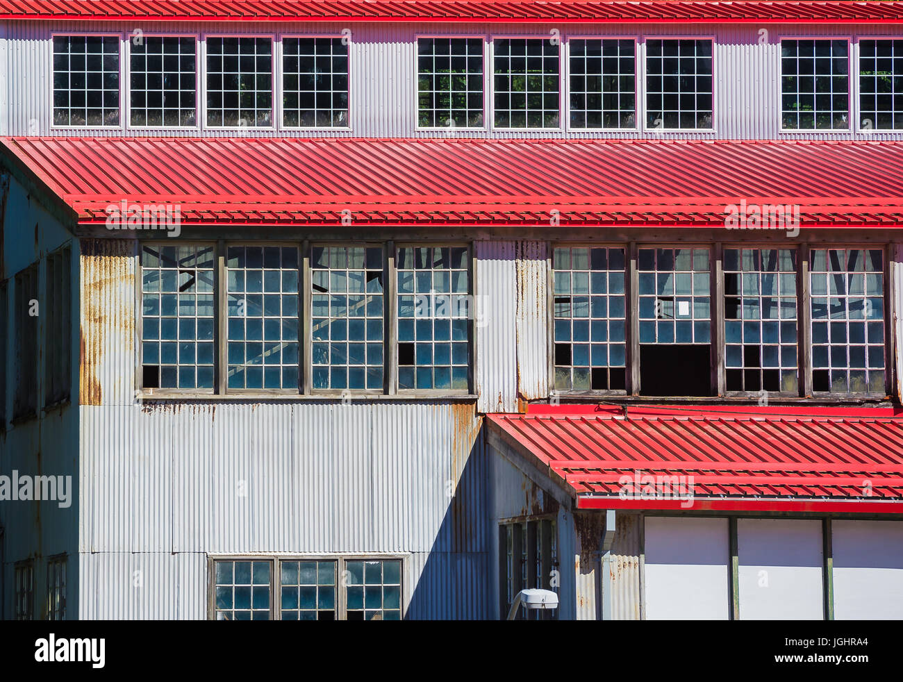 Smashed glass texture hi-res stock photography and images - Alamy