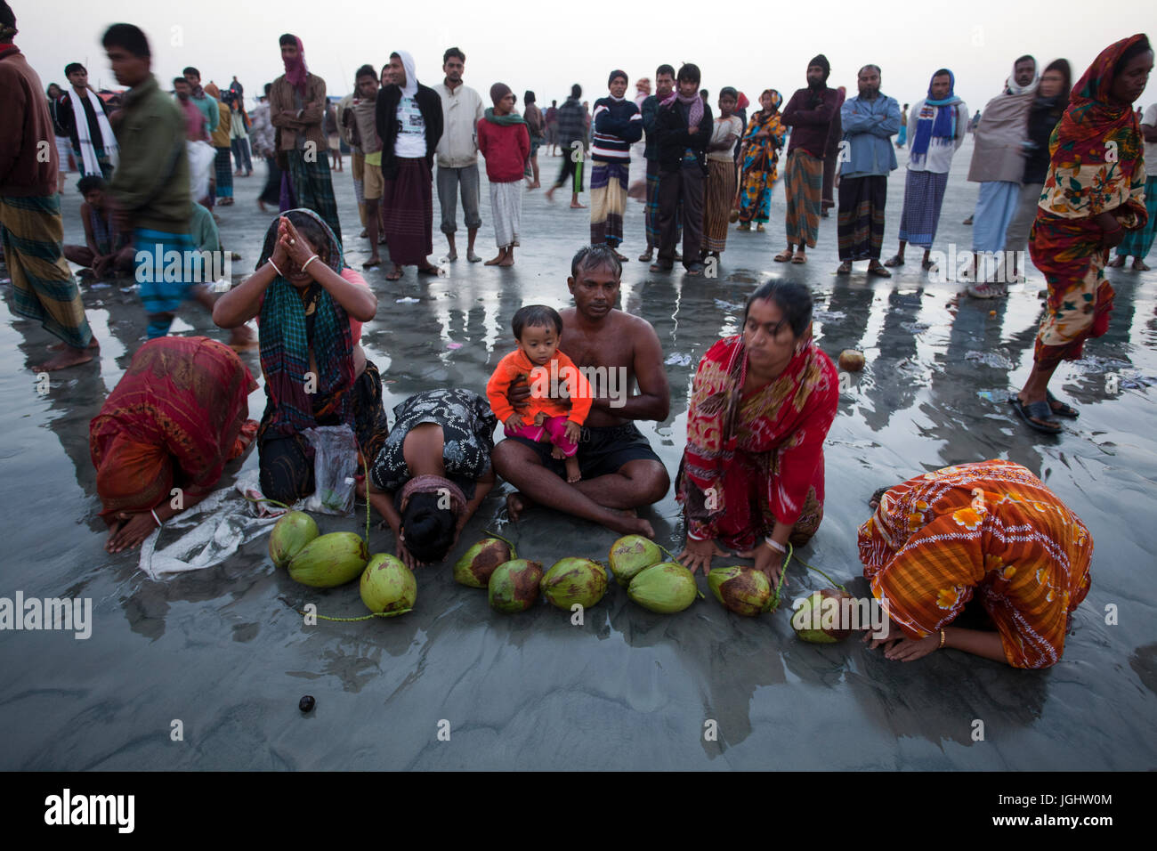 Rash puja hi-res stock photography and images - Alamy