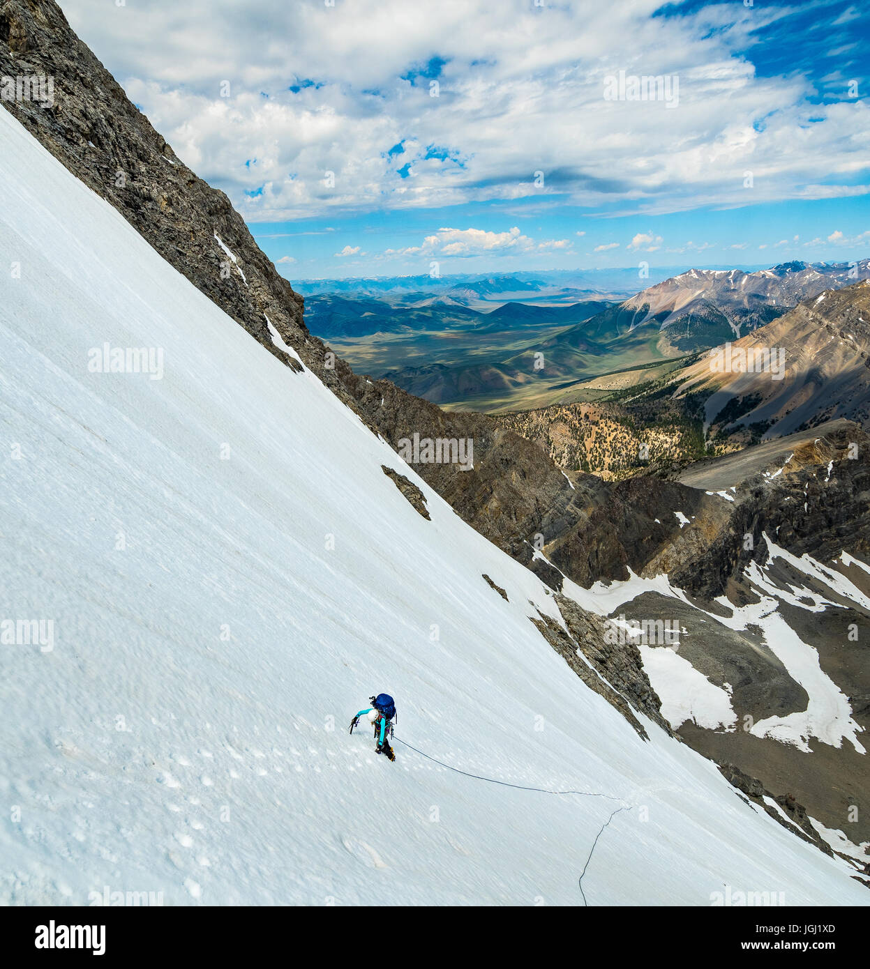 Noelle Synder Climbs the North Face of Borah Peak 12,667 near Mackay Idaho Stock Photo - Alamy