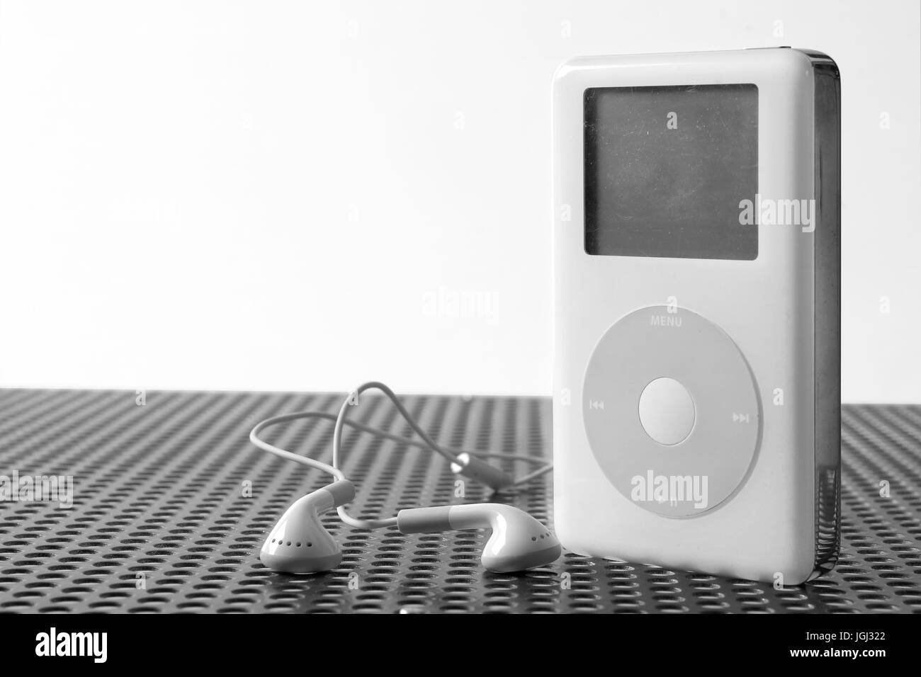 Old apple music player Black and White Stock Photos & Images - Alamy
