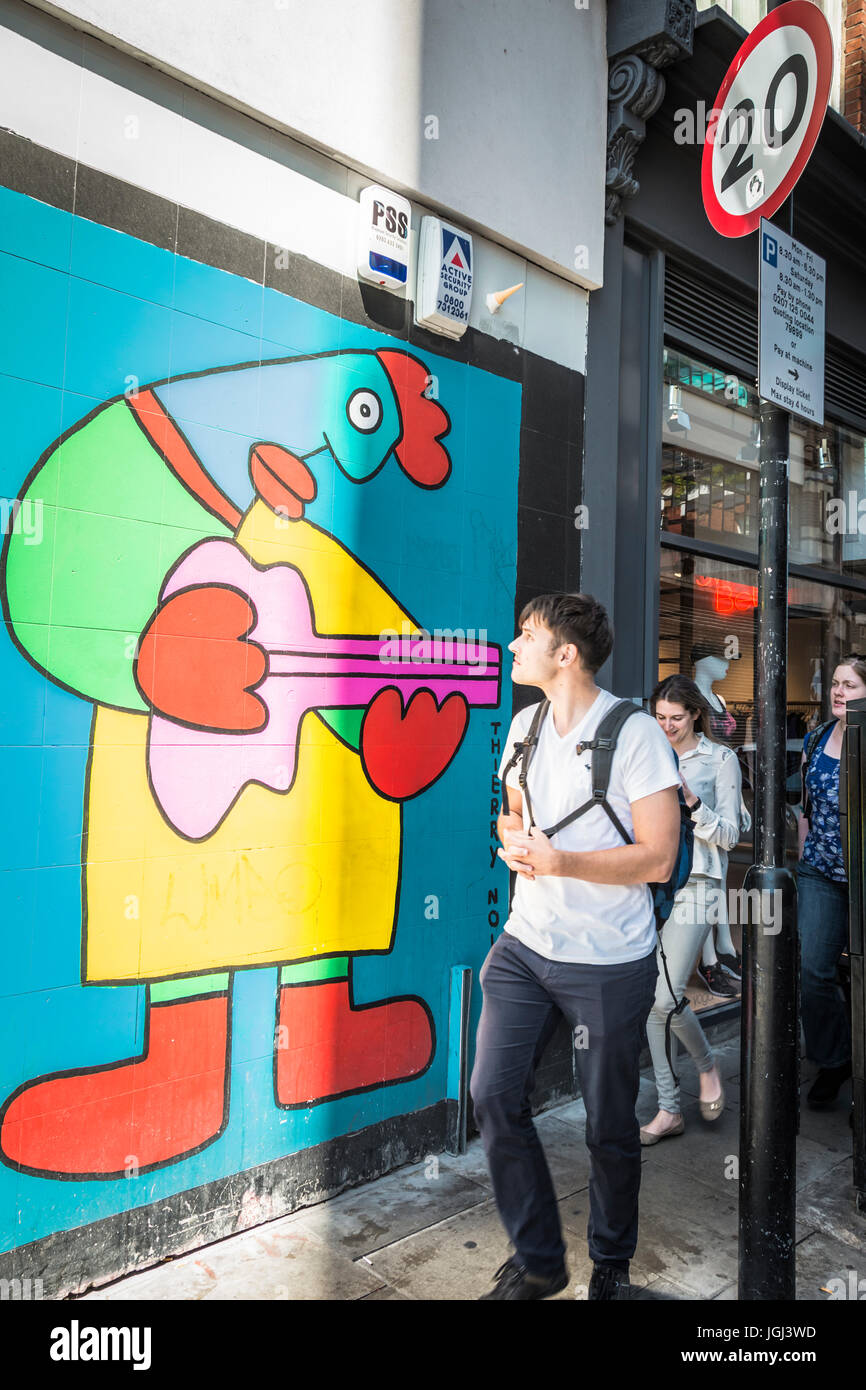 Inner city street graffiti in hi-res stock photography and images - Alamy
