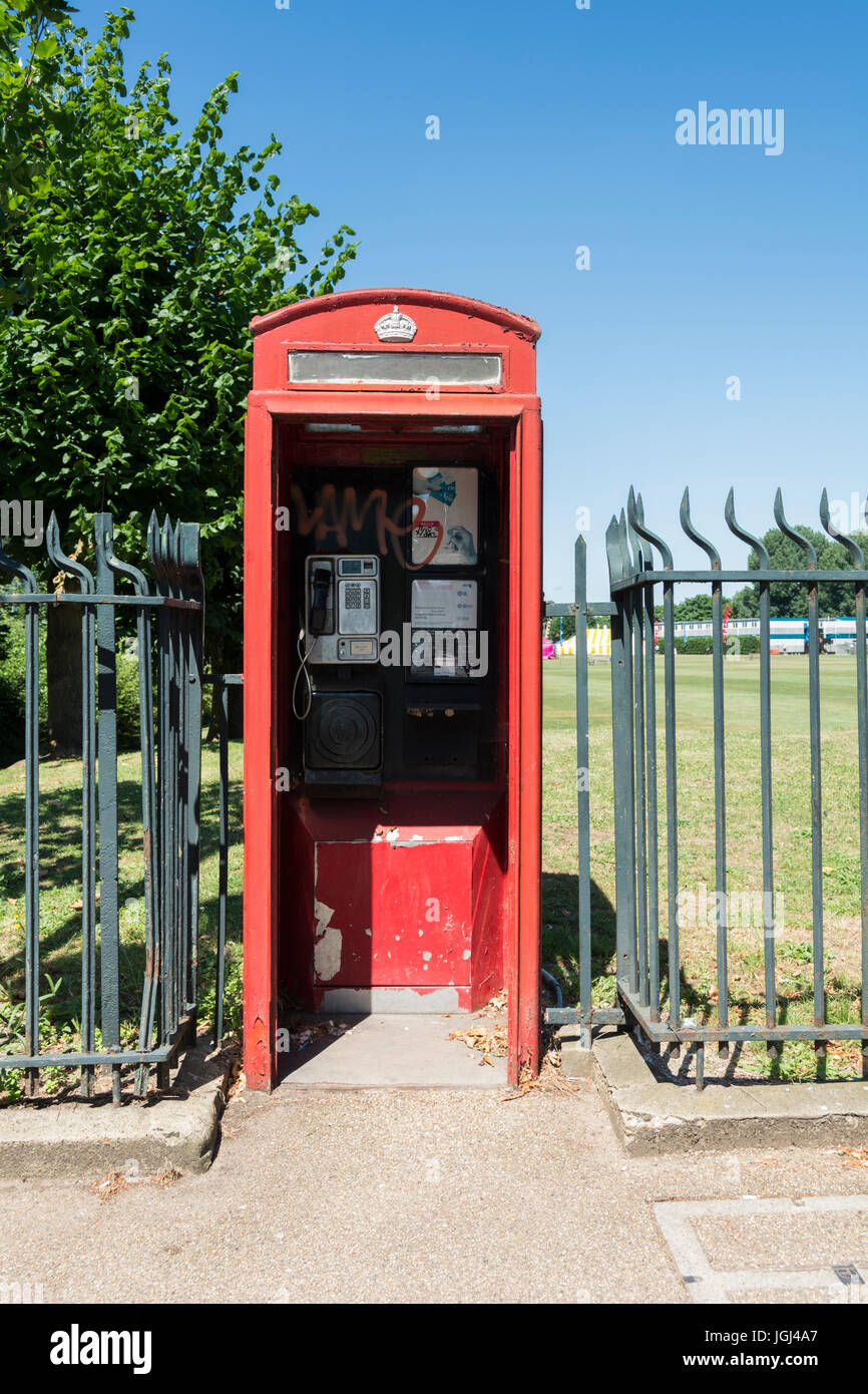 K2 Red Telephone Box High Resolution Stock Photography and Images - Alamy