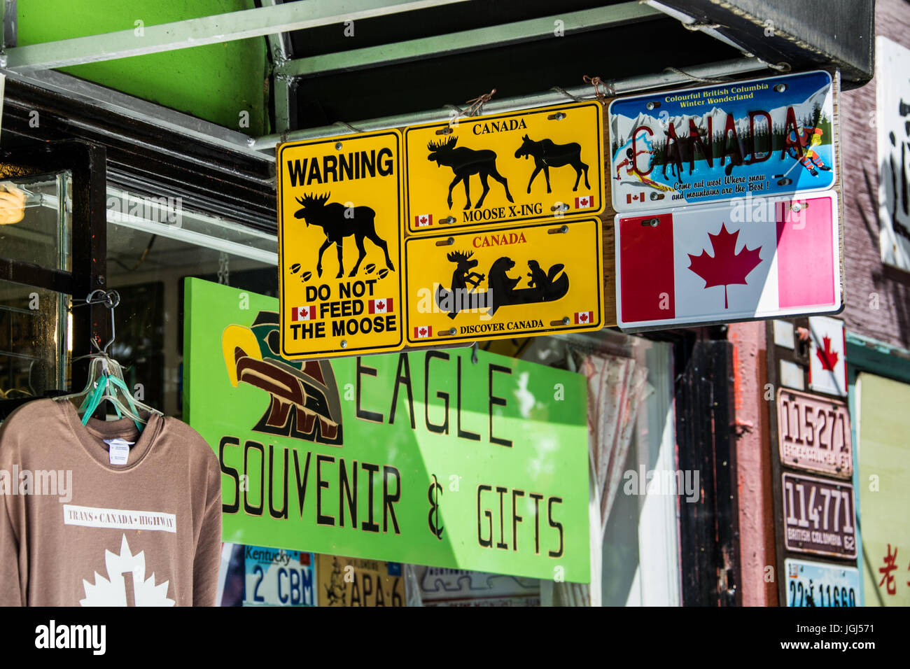 Souvenirs travel tourism canada hi-res stock photography and images - Alamy